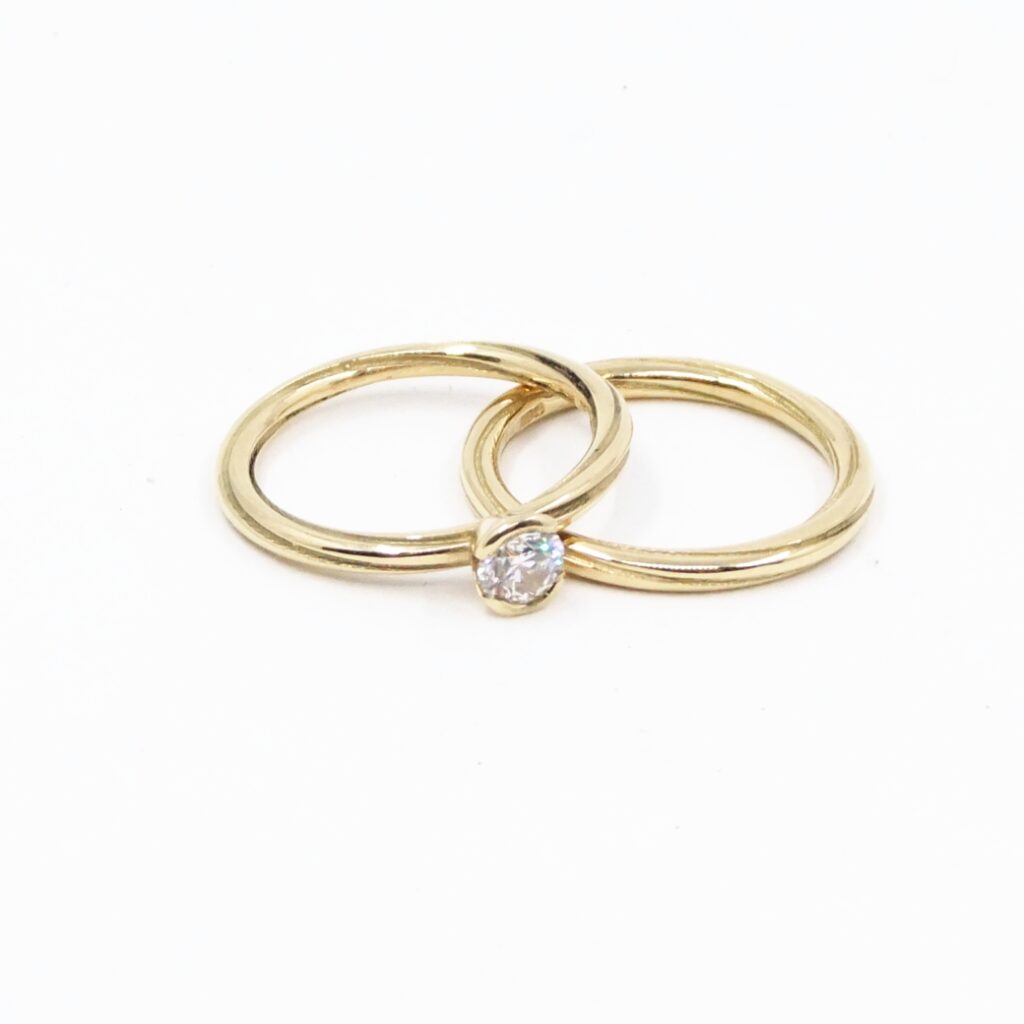 Twist Detail Engagement Ring and Wedding Band Set - 18ct Gold ...